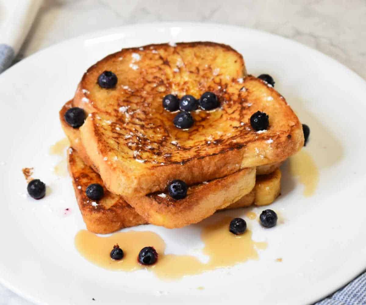 Classic French Toast Recipe - Blueberries and Wine